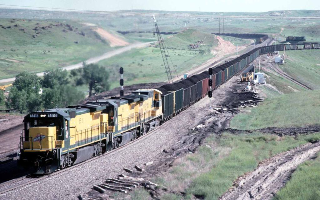 C&NW Hauling North Antelope Mine Coal